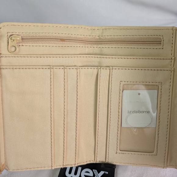 Liz Claiborne | Accessories | New Liz Claiborne Golden Quad Fold Wallet ...